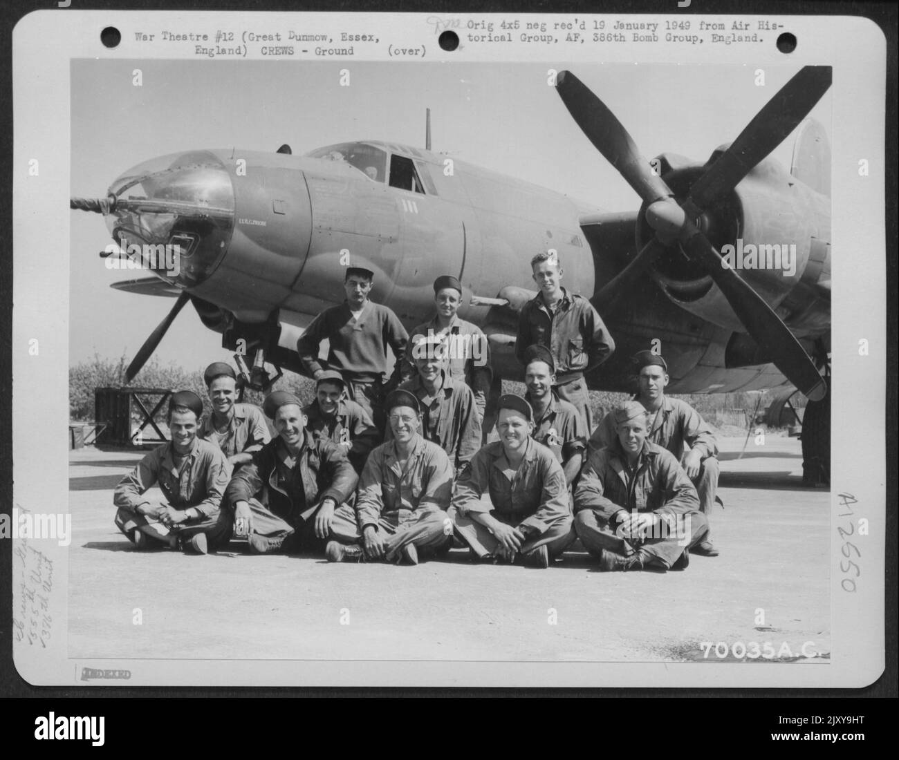 Ground Crew Of A Martin B-26 "Marauder" Of The 553Rd Bomb Squadron ...