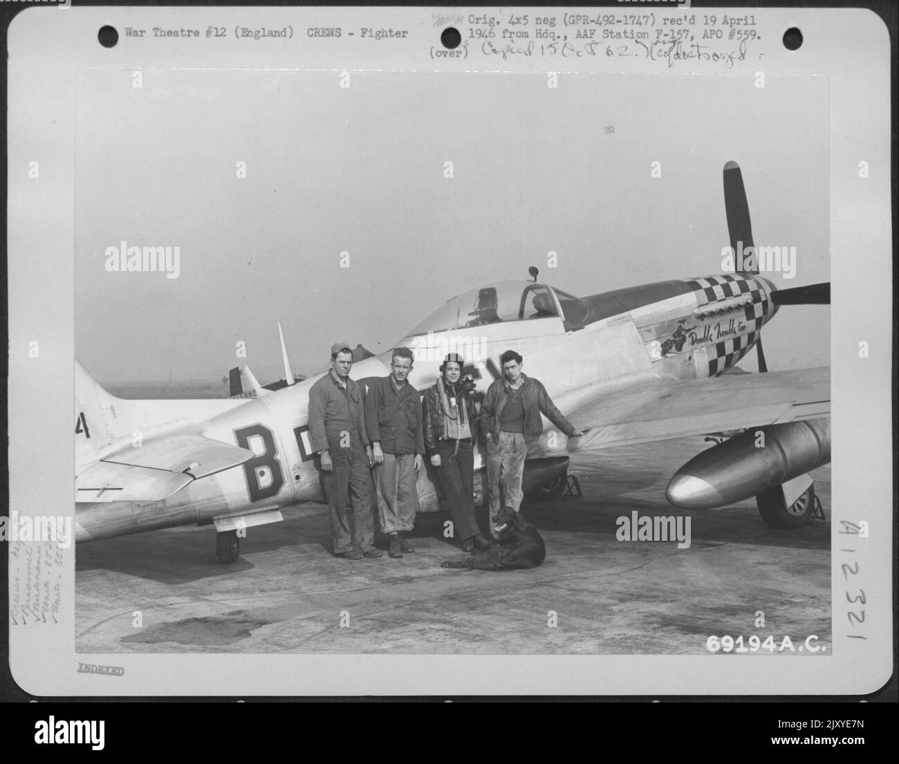 Major W.B. Bailey And His Ground Crew Pose Beside Their North American ...