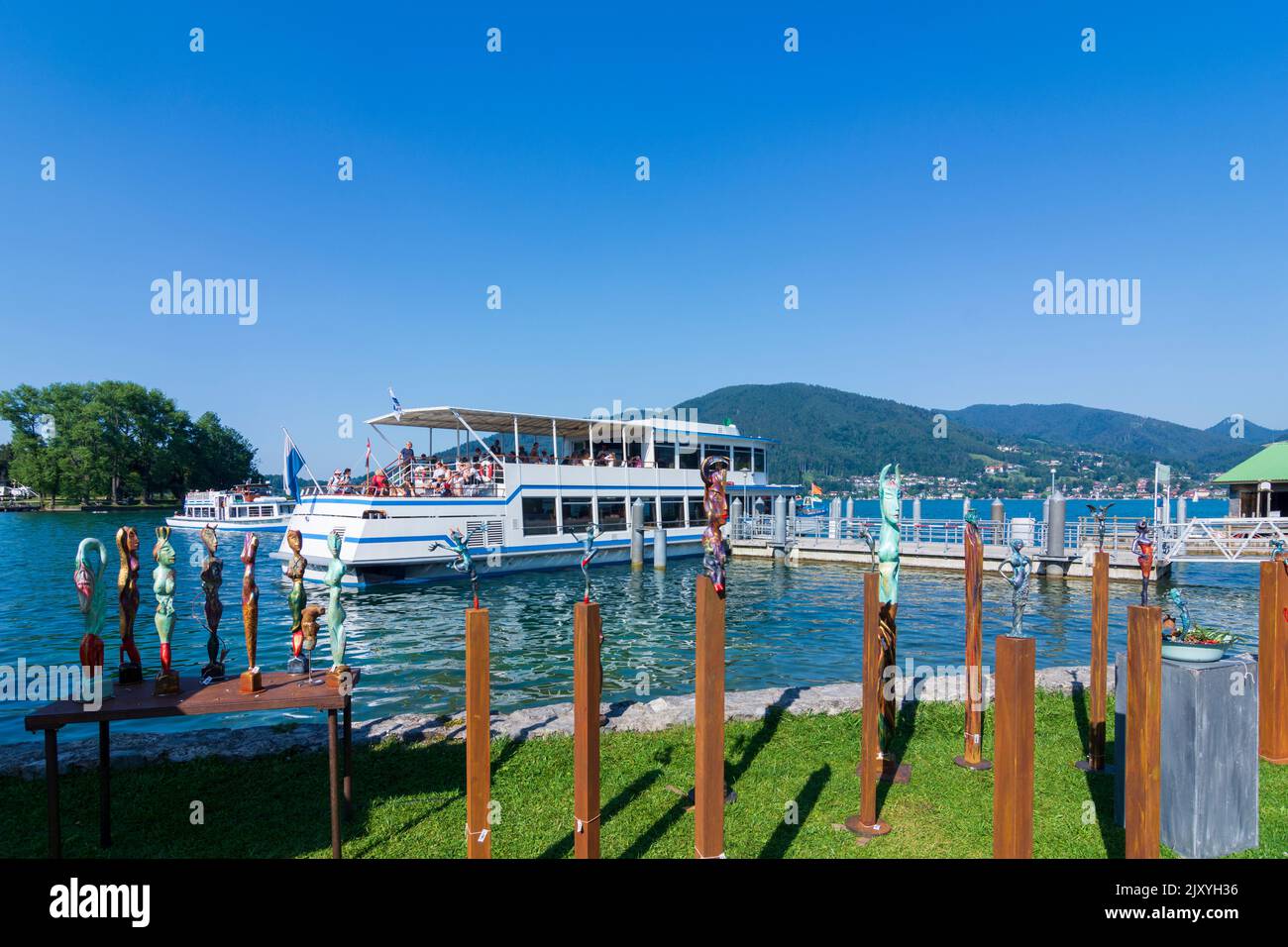 Bad Wiessee: lake Tegernsee, view to Tegernsee town, passenger ship at ...