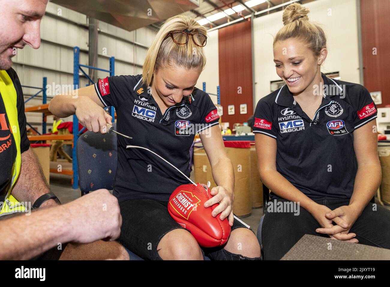 AFLW Carlton Blues players, and twin sisters, Jess (right) and Sarah ...