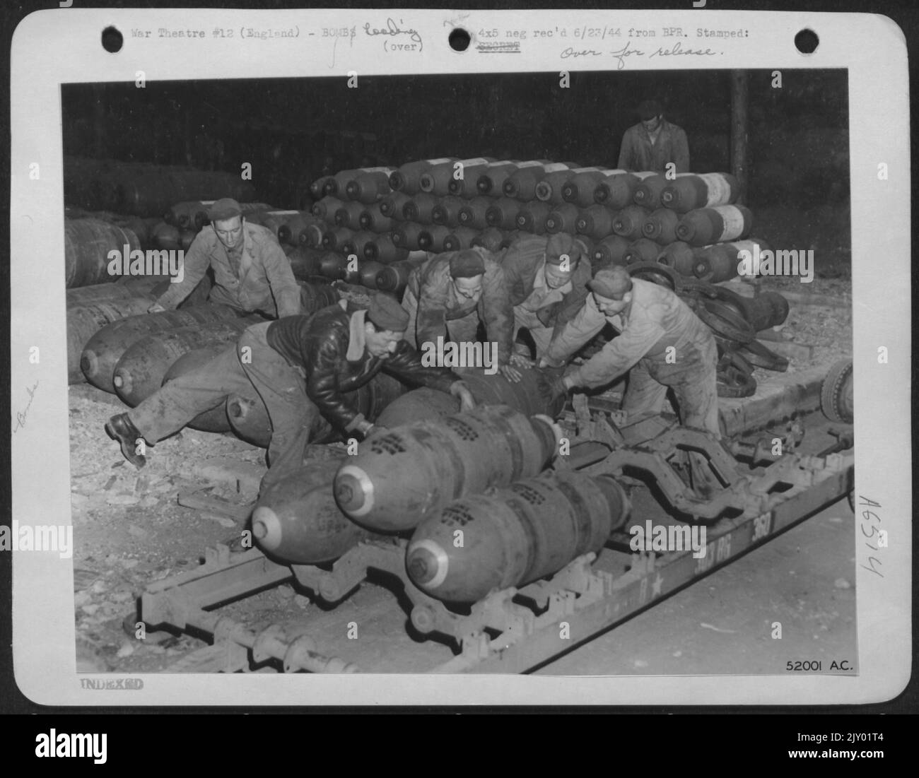 Bomb racks hi-res stock photography and images - Alamy