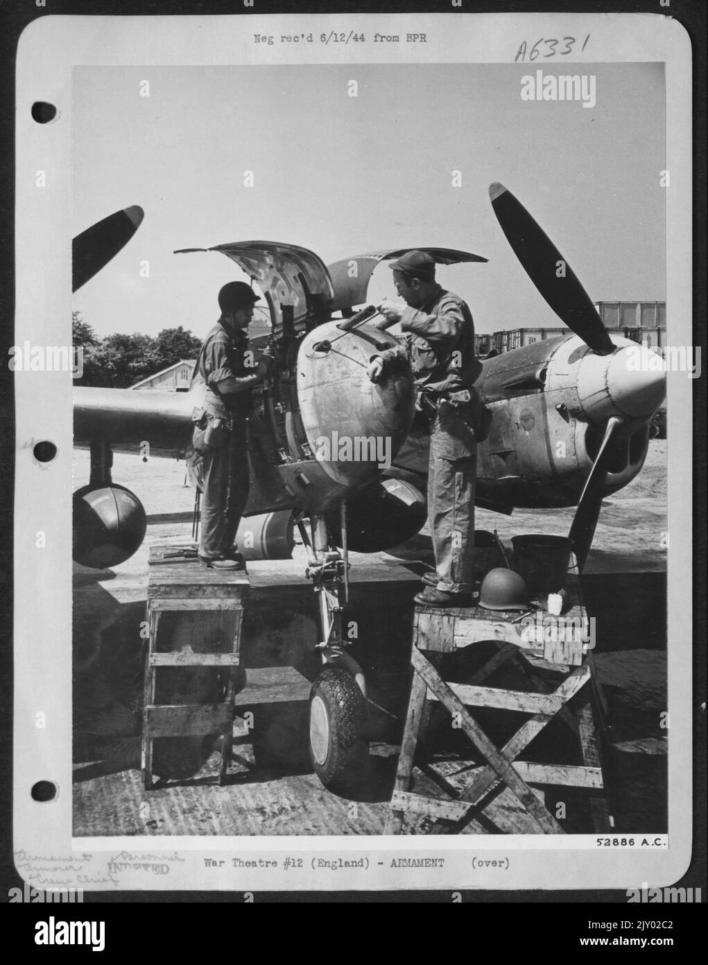 Sgt. Sidney Simpkins, armorer, St. Louis, Mo., shown jamming cleaning ...