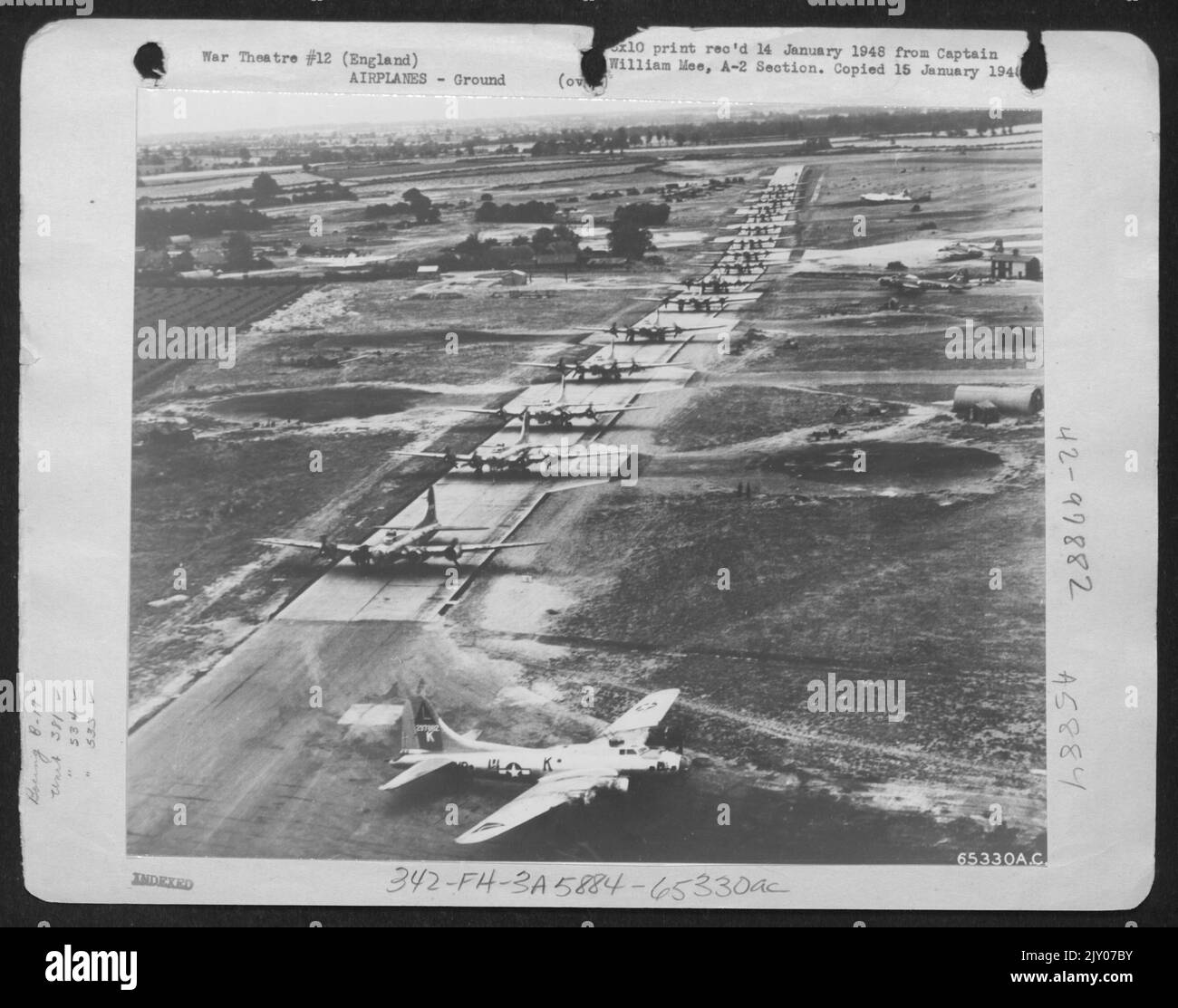 Boeing B-17 "Flying Fortresses"Of The 381St Bomb Group Line Up In ...