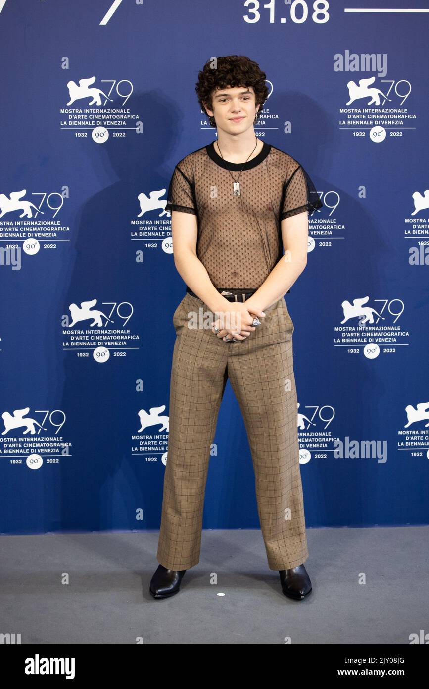 Noah Jupe Attends The Photocall For Dreamin Wild At The 79th Venice International Film
