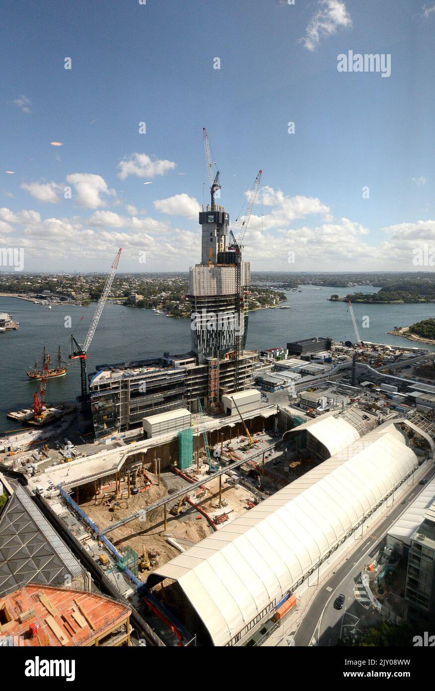 Construction continues on the Crown Casino building at Sydney's ...