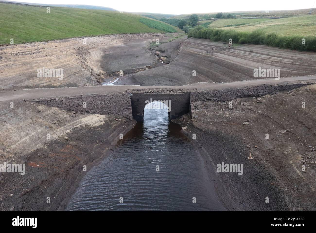Yorkshire water reservoir baitings hi-res stock photography and images ...