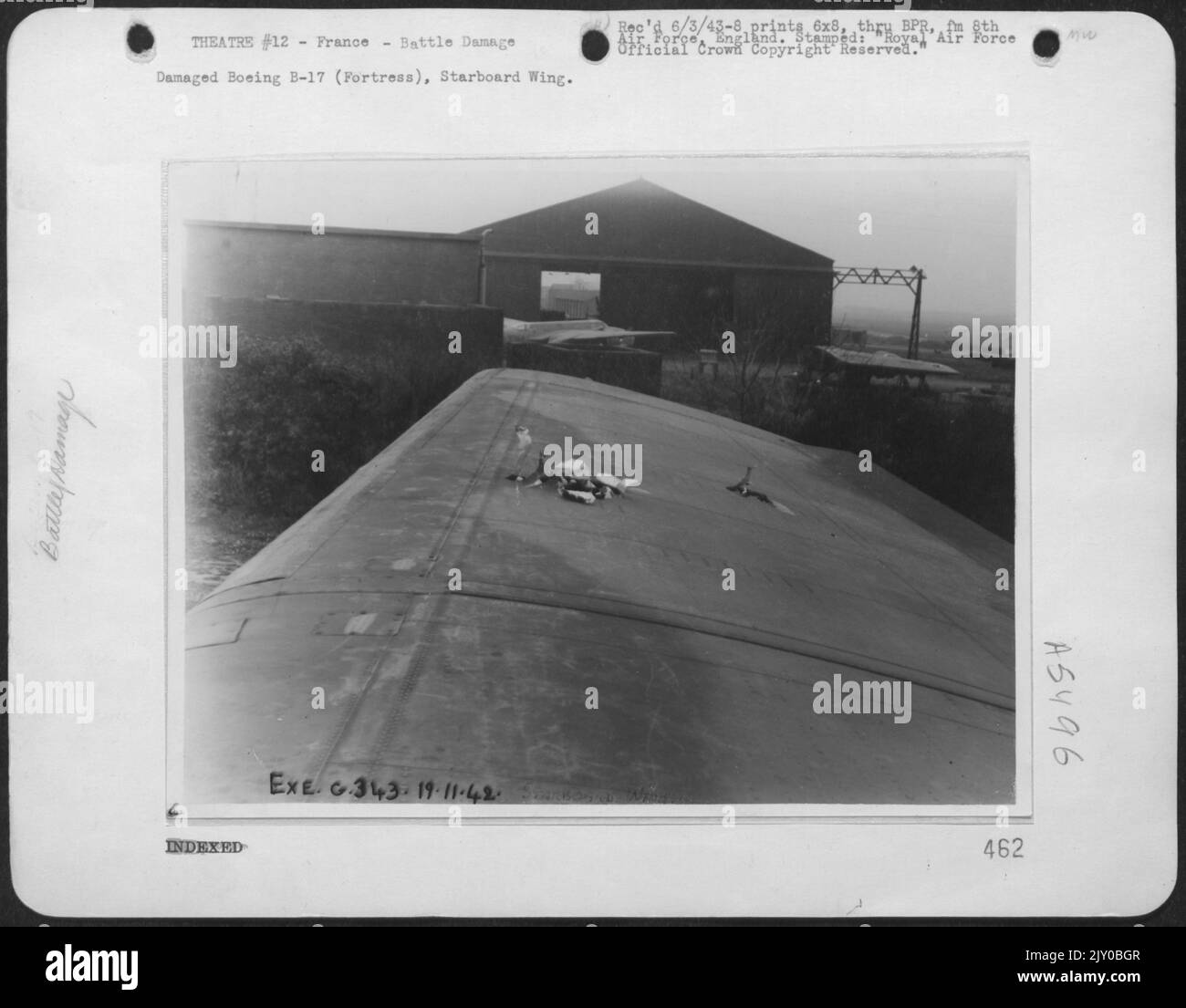 Damaged Boeing B-17 (Fortress), Starboard Wing Stock Photo - Alamy