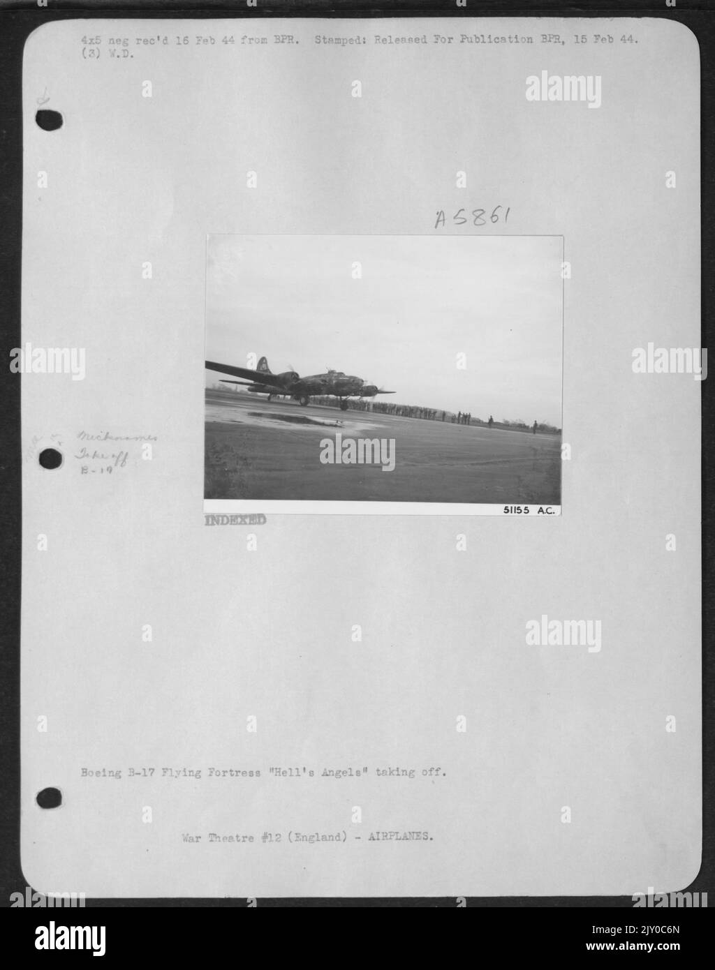 Boeing B-17 Flying ofrtress "Hell's Angels" taking off Stock Photo - Alamy