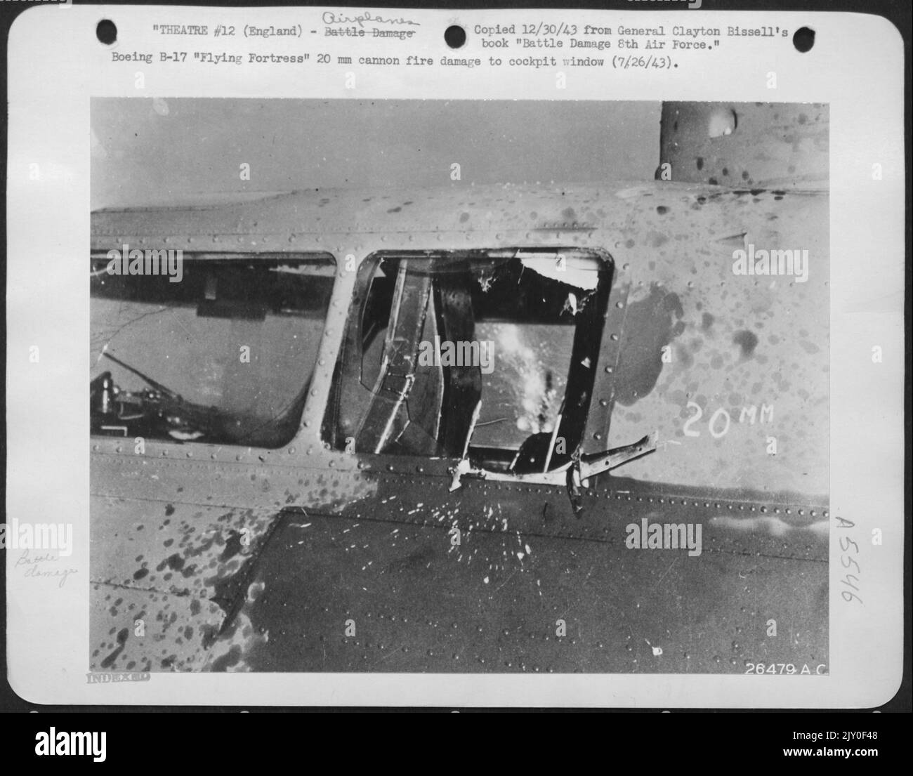 Boeing b 17 cockpit hi-res stock photography and images - Alamy