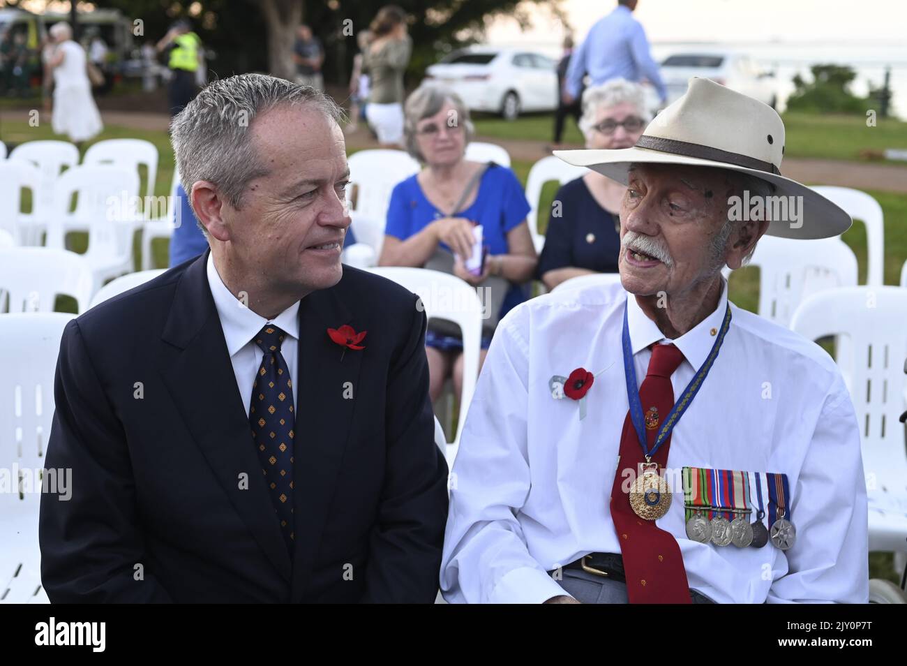 Australian opposition Leader Bill Shorten speaks to veteran Austin ...