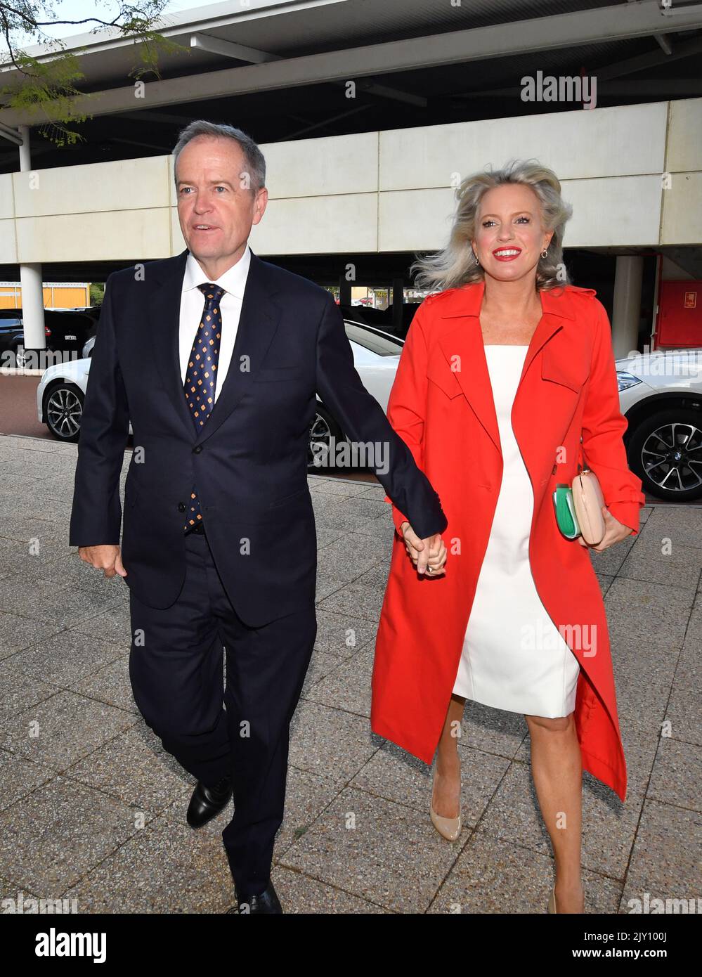 Australian Opposition Leader Bill Shorten (left) and his wife Chloe ...
