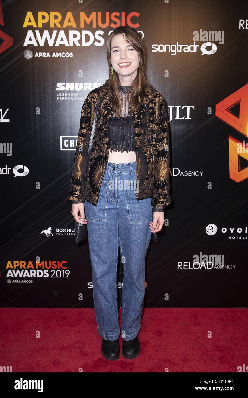 Angie McMahon poses for a photograph on the red carpet of the APRA ...