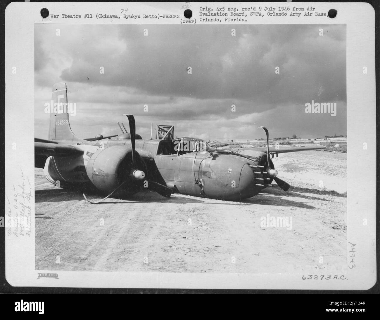 Attack group hi-res stock photography and images - Alamy