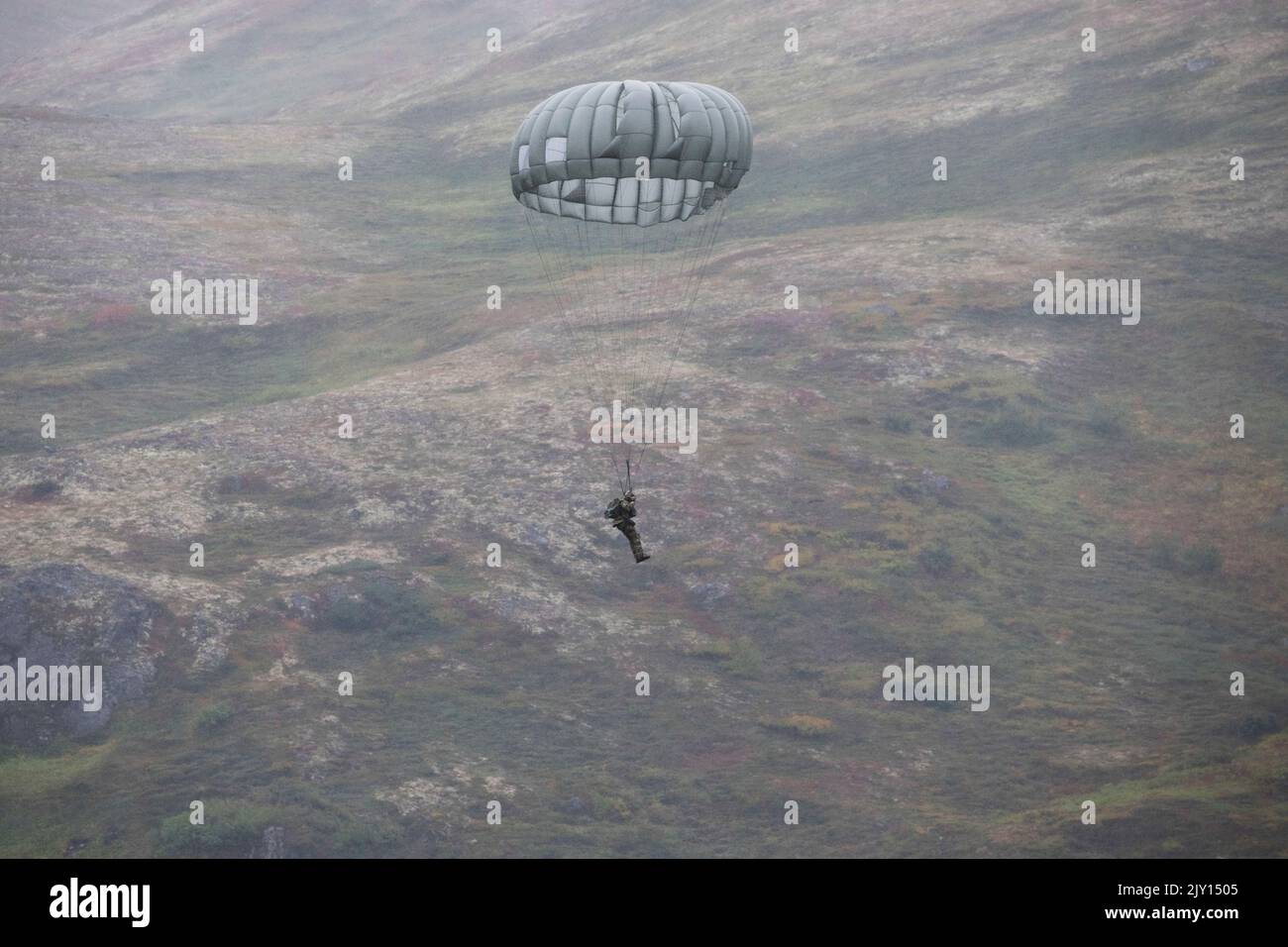 An Air Force tactical air control (TACP) party specialist assigned to ...