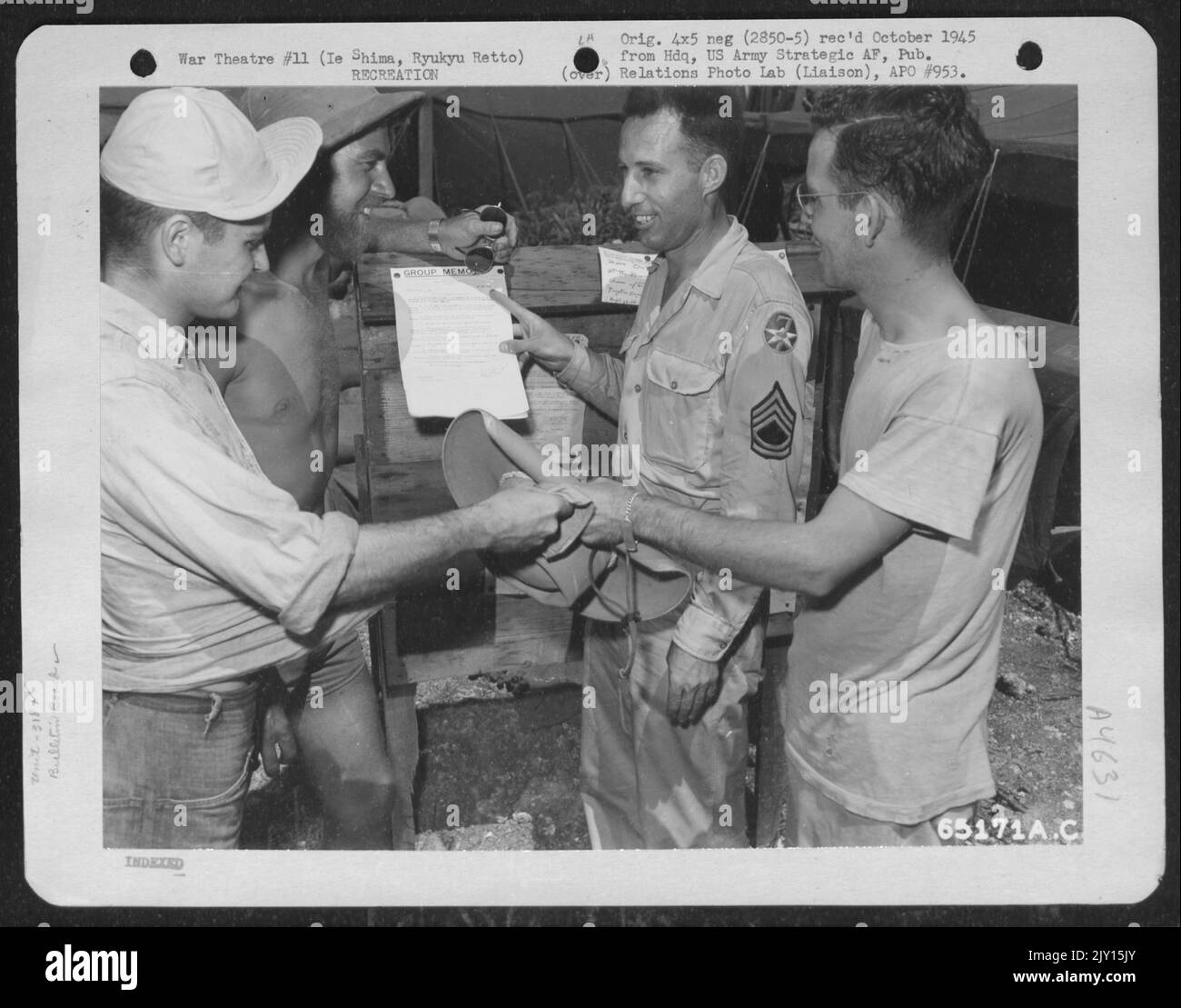 Group look at Black and White Stock Photos & Images - Alamy