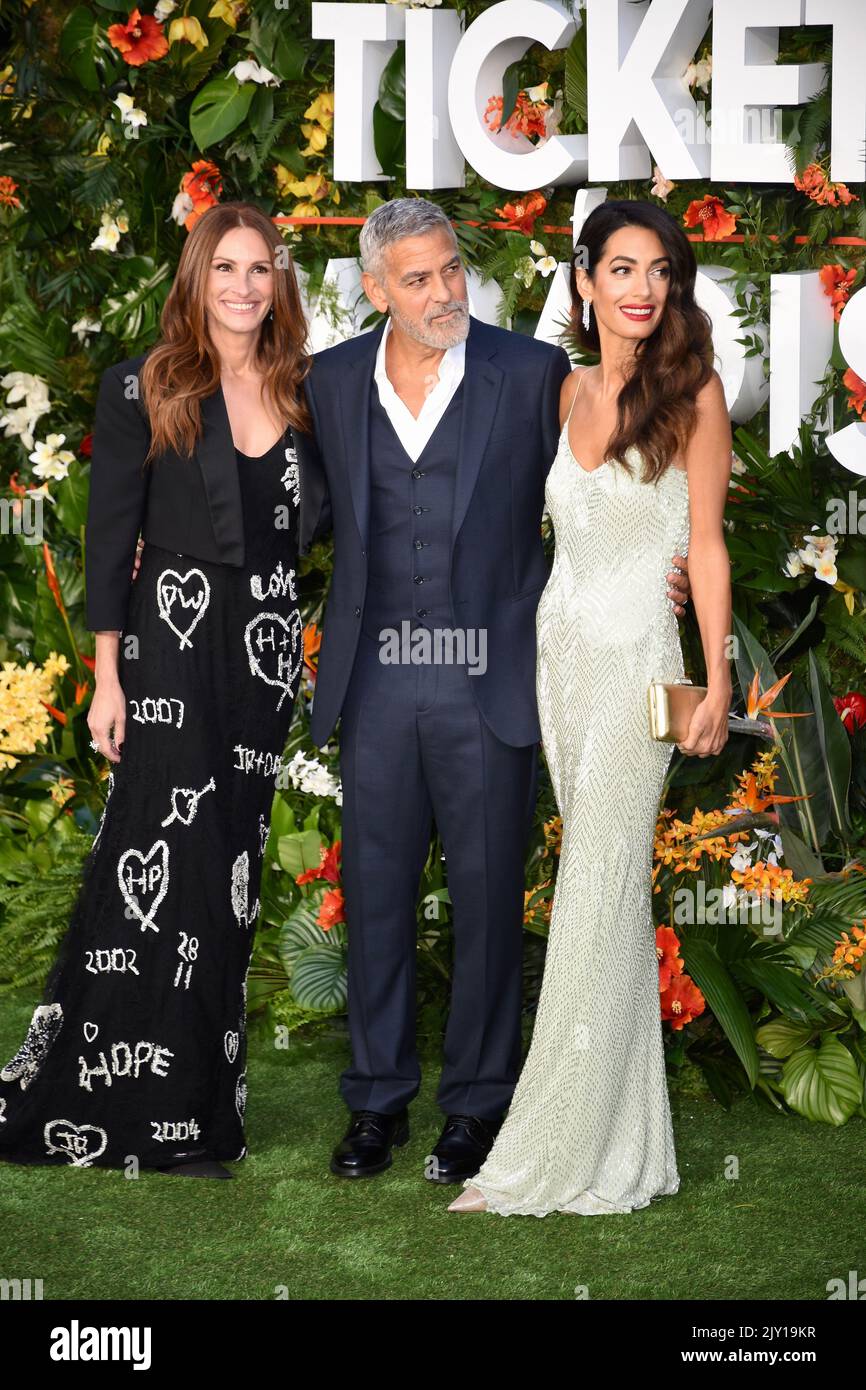 London, UK. 6th September, 2022. Julia Roberts, George Clooney, Amal ...