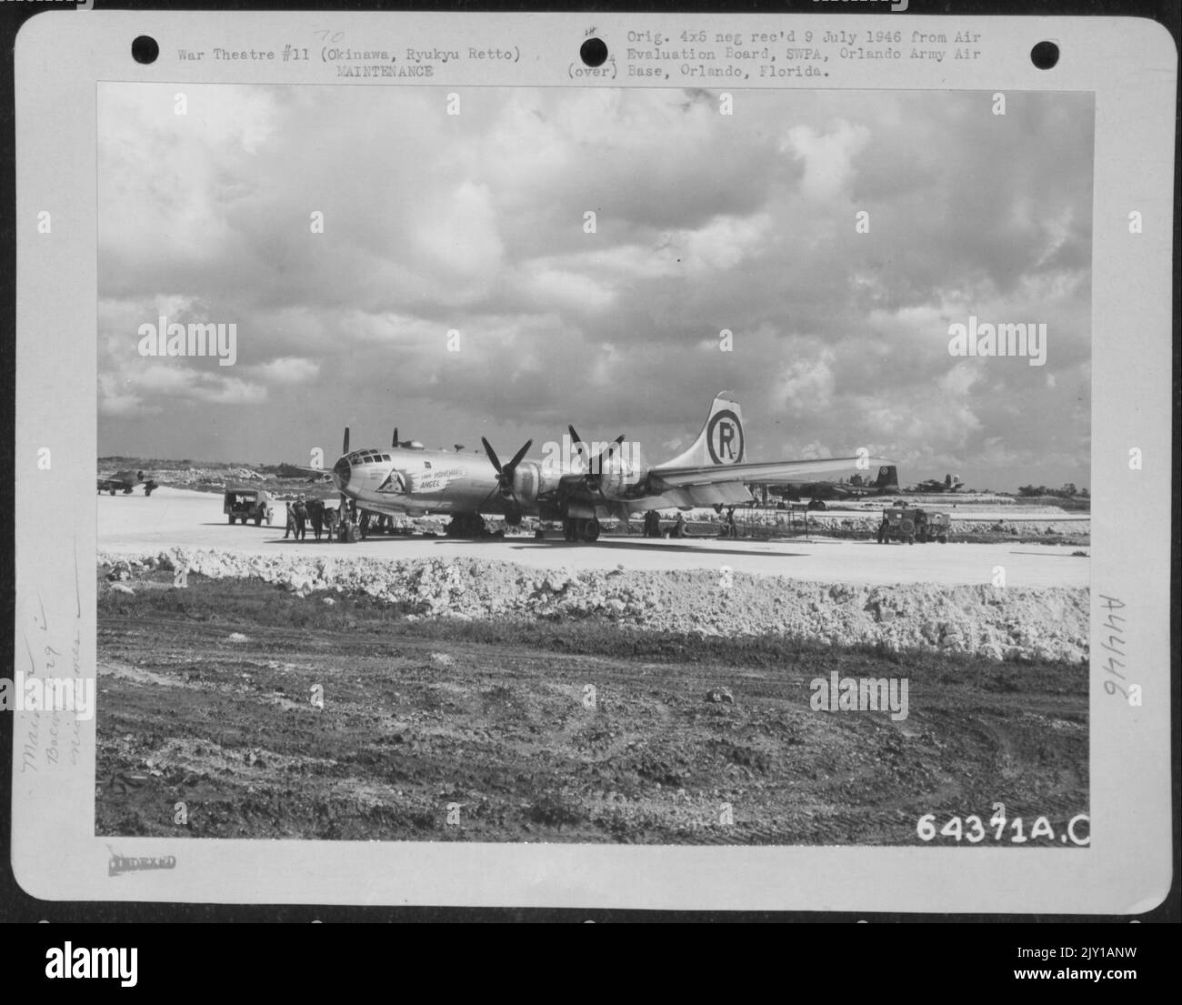 The First Boeing B-29 Superfortress 'Look Homeward Angel' To Land On ...