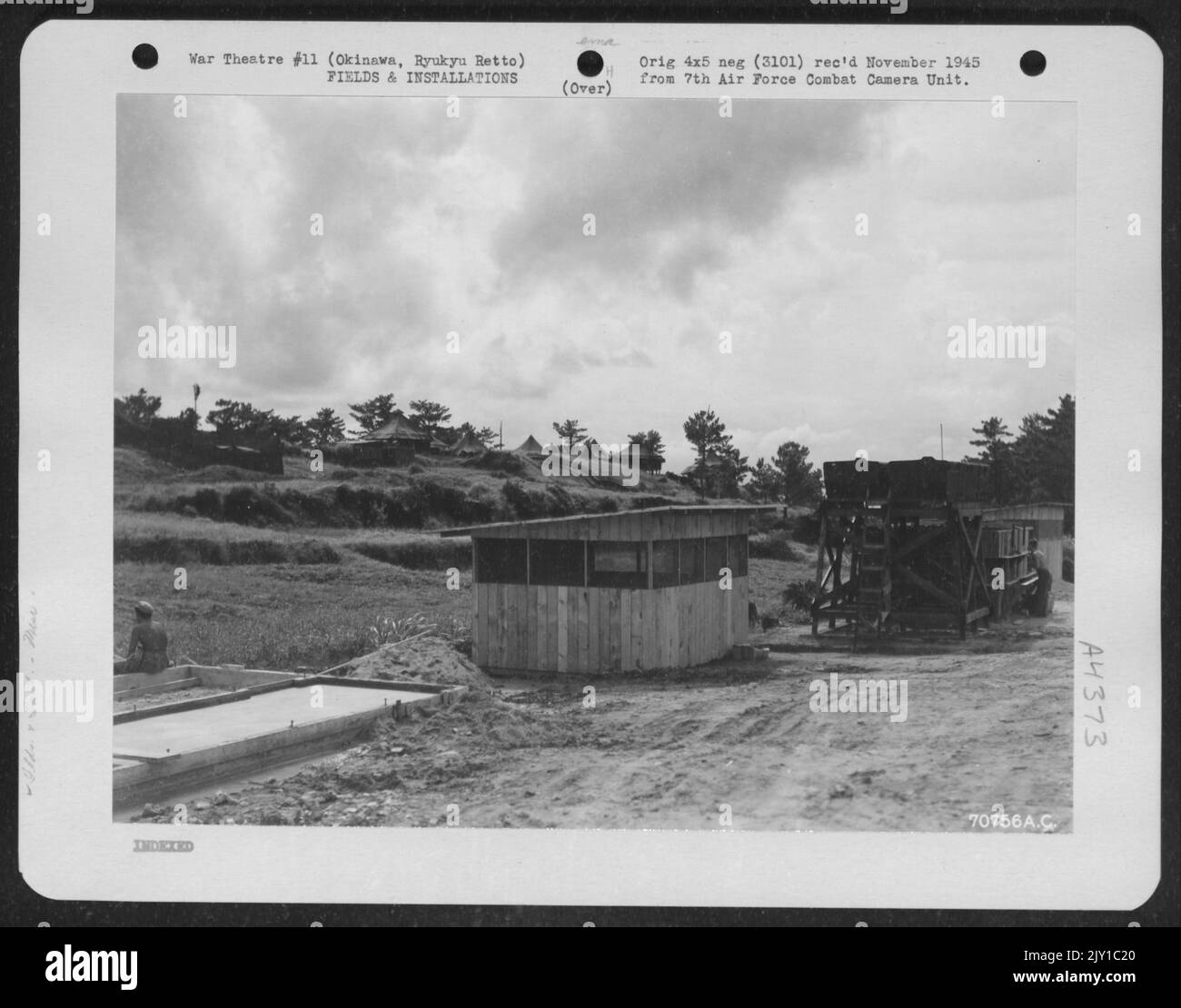 Enlisted Men's Latrine And Shower In The 7Th Air Force Headquarters ...