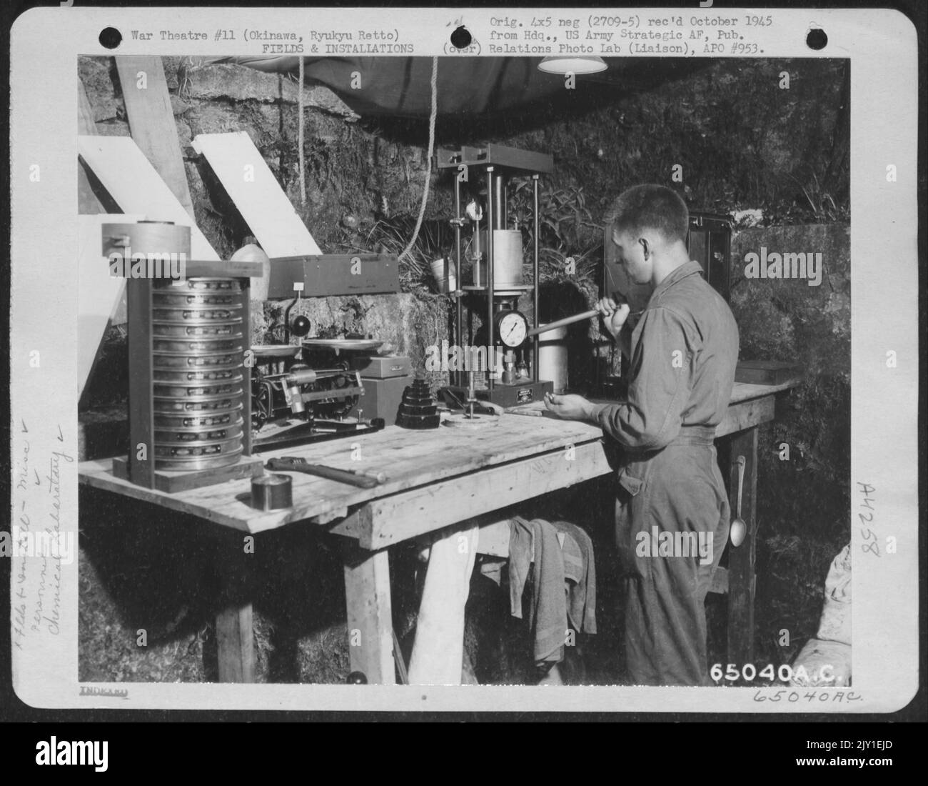 Bearing the weight Black and White Stock Photos & Images - Alamy