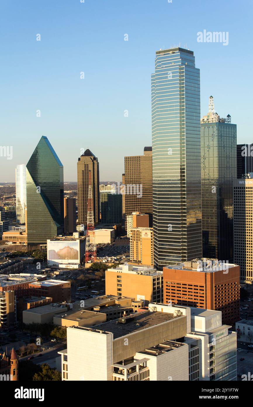 Dallas city center hi-res stock photography and images - Alamy