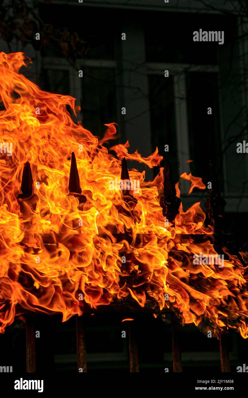 Firing structure hi-res stock photography and images - Alamy