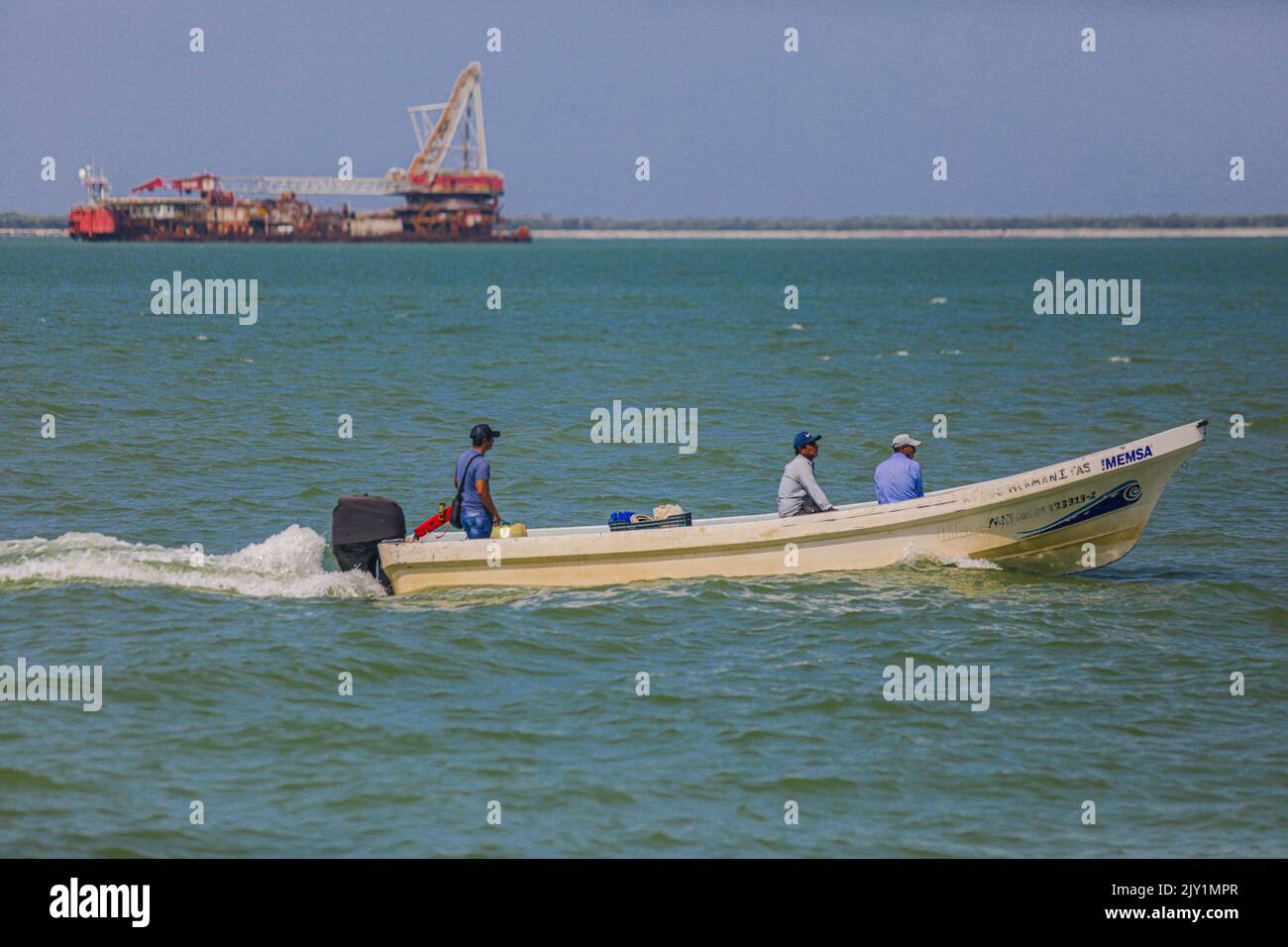 Boats, fishing boats, ship, vessels with operations on oil platforms at ...