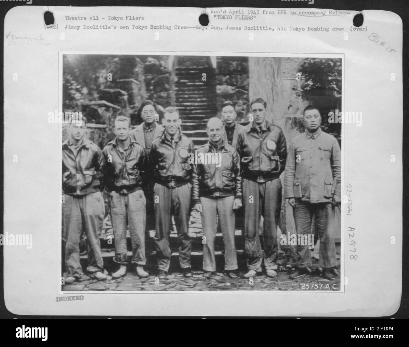 Jimmy Doolittle's own Tokyo Bombing Crew---Maj. Gen. James Doolittle ...