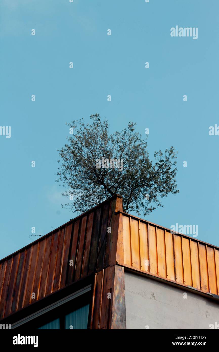 Copper roof home hi-res stock photography and images - Alamy