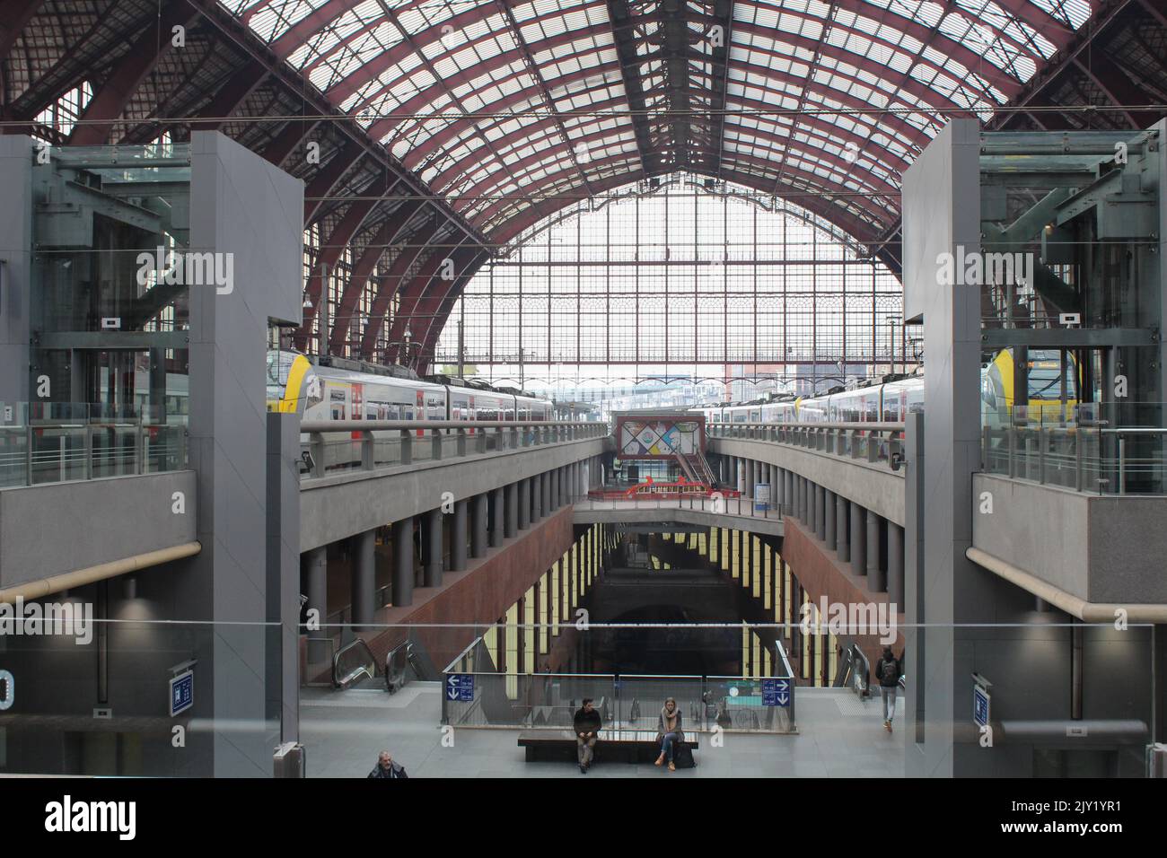 Antwerp Train Station Platform Interior Photograph Stock Photo - Alamy