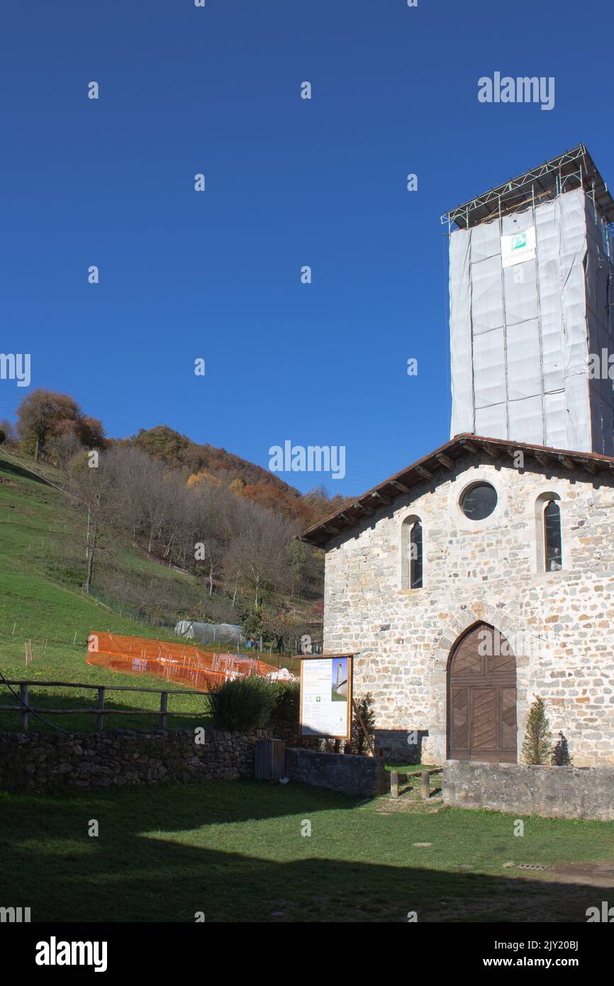 Italian Old Stone Church in Countryside Medieval Town Photograph Stock ...