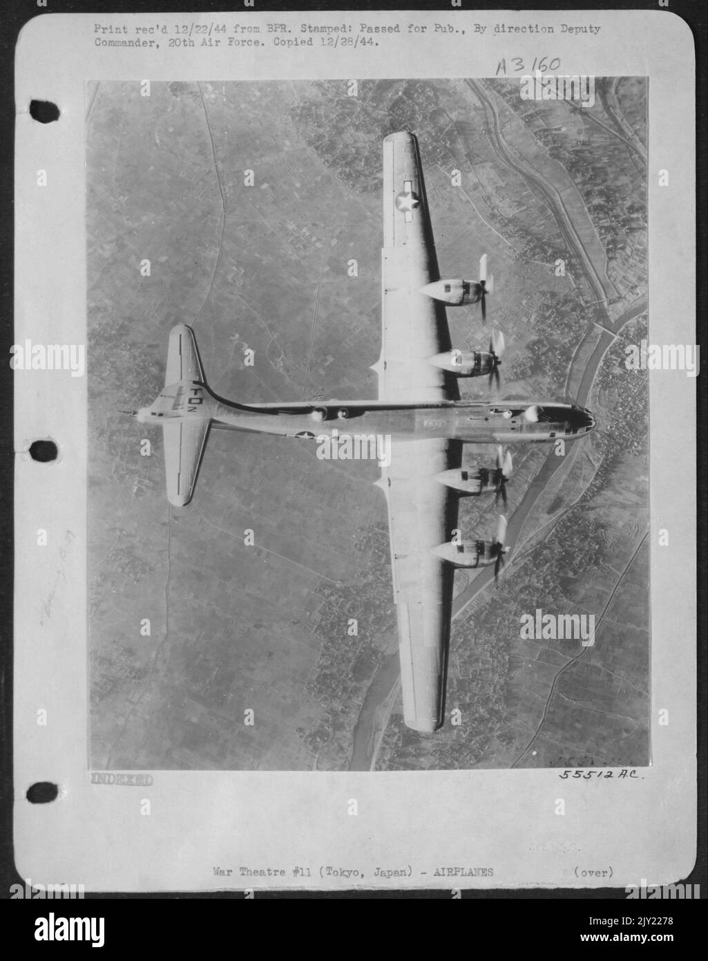 First picture of a Boeing B-29 over the Tokyo district is this ...