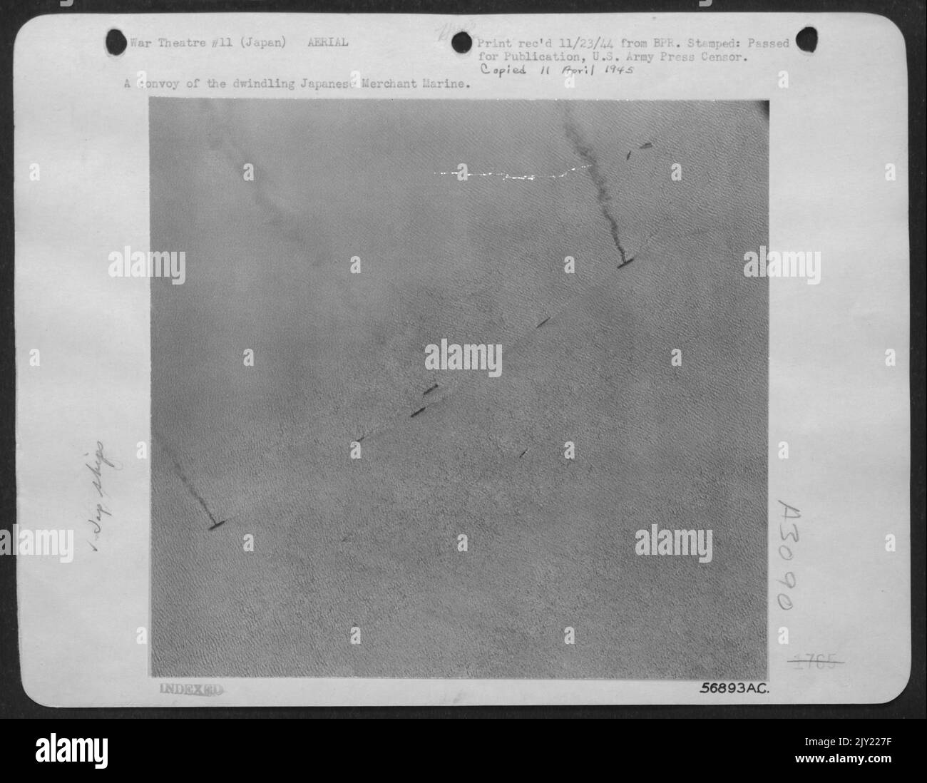 World war ii merchant navy shipping at sea hi-res stock photography and ...