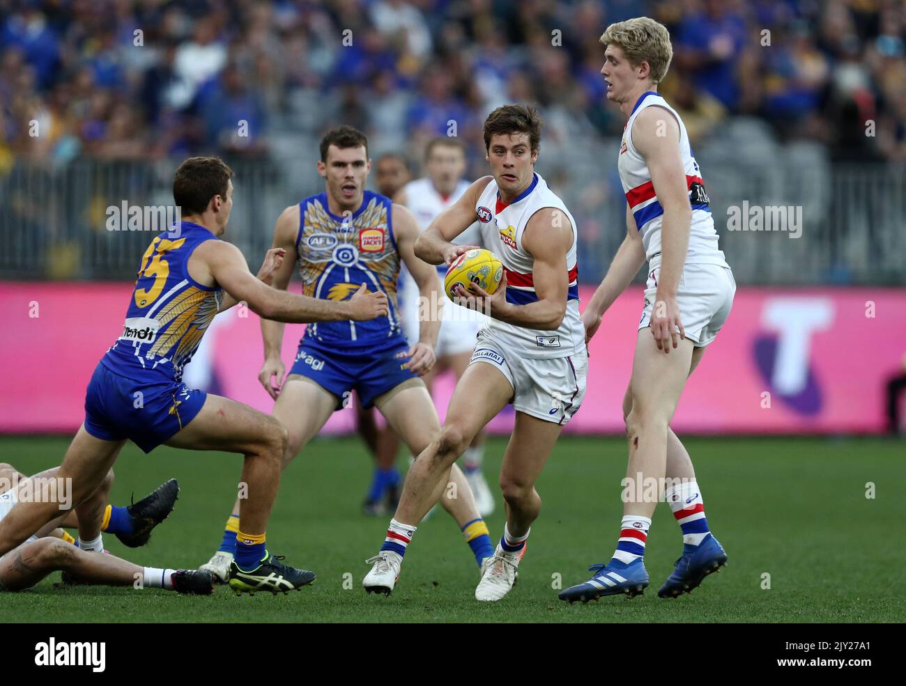 Josh Dunkley of the Bulldogs makes a break during the Round 11 AFL ...