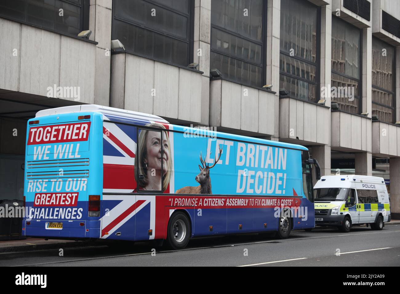 London, UK. 7 September 2022. A bus disguised as a HM Government ...
