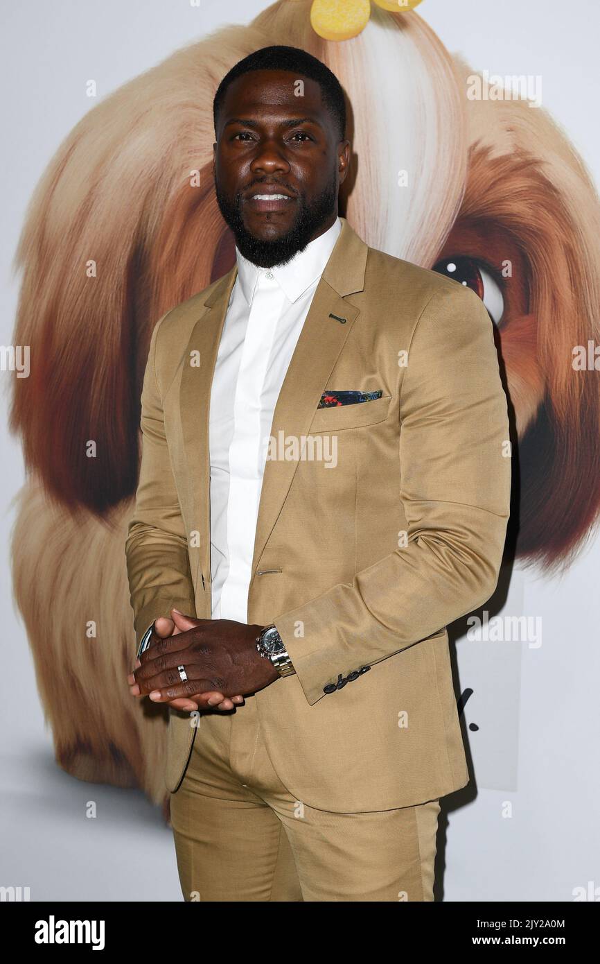 American actor Kevin Hart arrives at the premiere of The Secret Life of ...