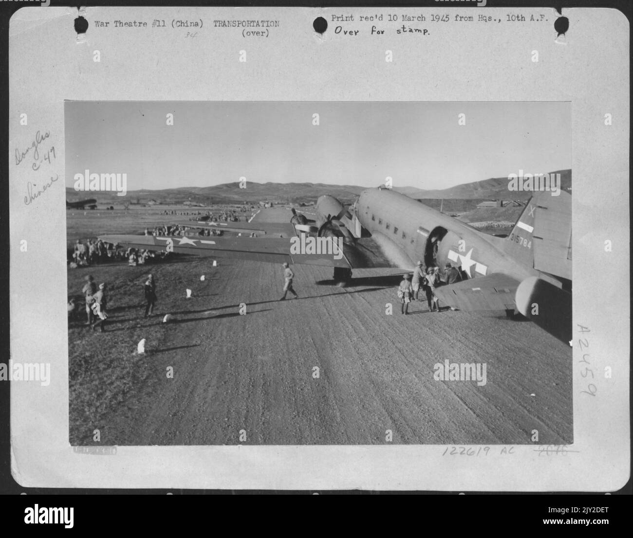Soldiers on mules hi-res stock photography and images - Alamy
