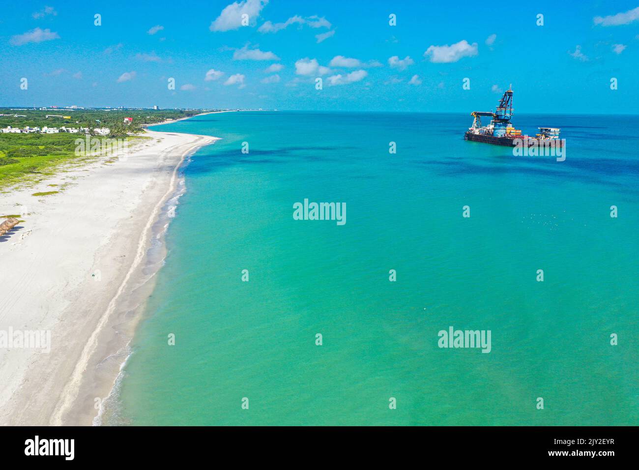 Plataforma aerea hi-res stock photography and images - Alamy