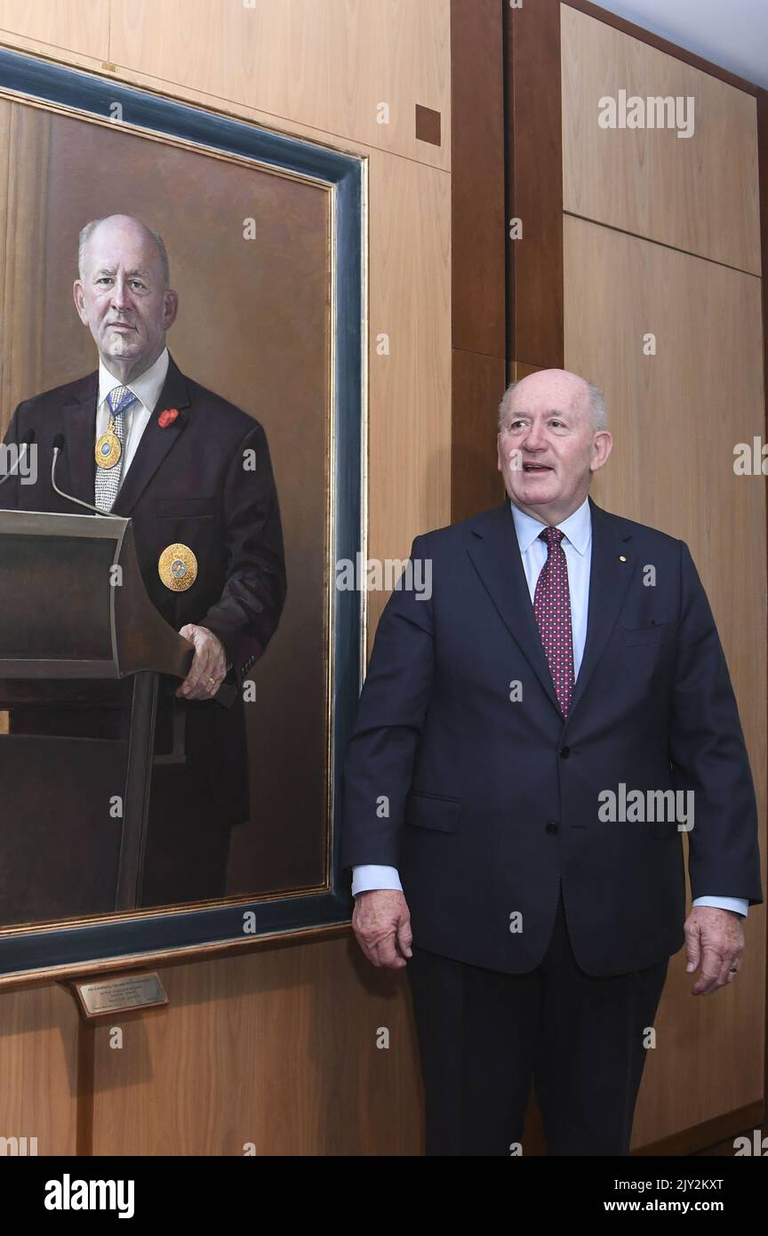 Outgoing Australian Governor-General Sir Peter Cosgrove poses for ...