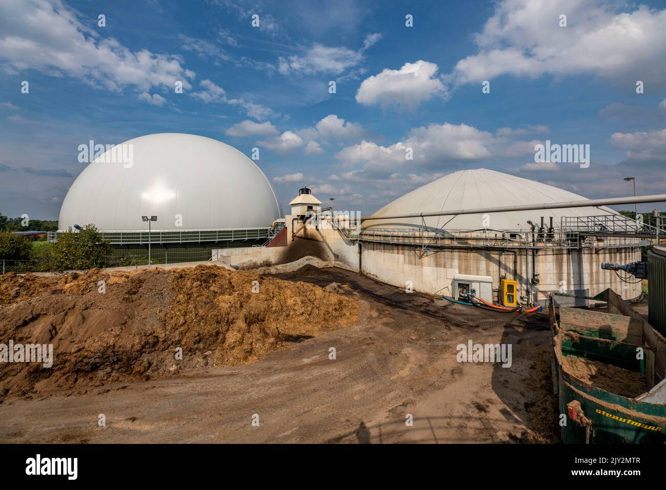 Biogas plant, gas storage, with dome, fermenter Tanks for the ...