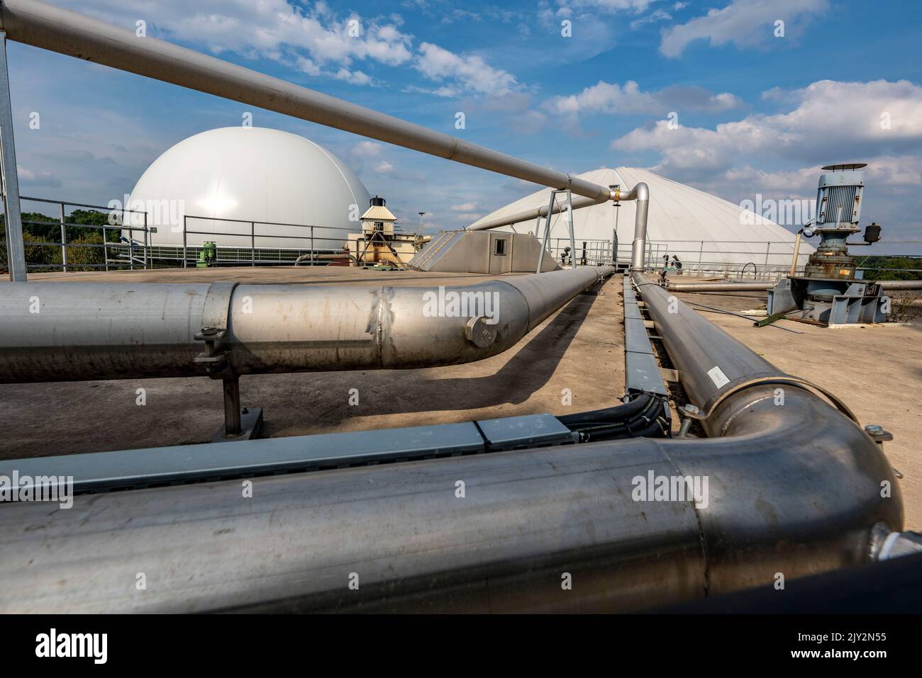 Biogas plant, gas storage, with dome, fermenter Tanks for the ...