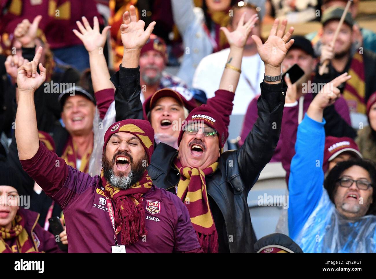 Maroons fans cheer ahead of Game 2 of the 2019 State of Origin series ...