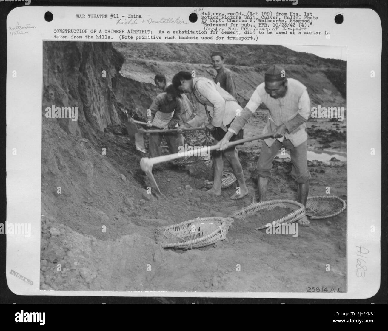 Construction rush Black and White Stock Photos & Images - Alamy