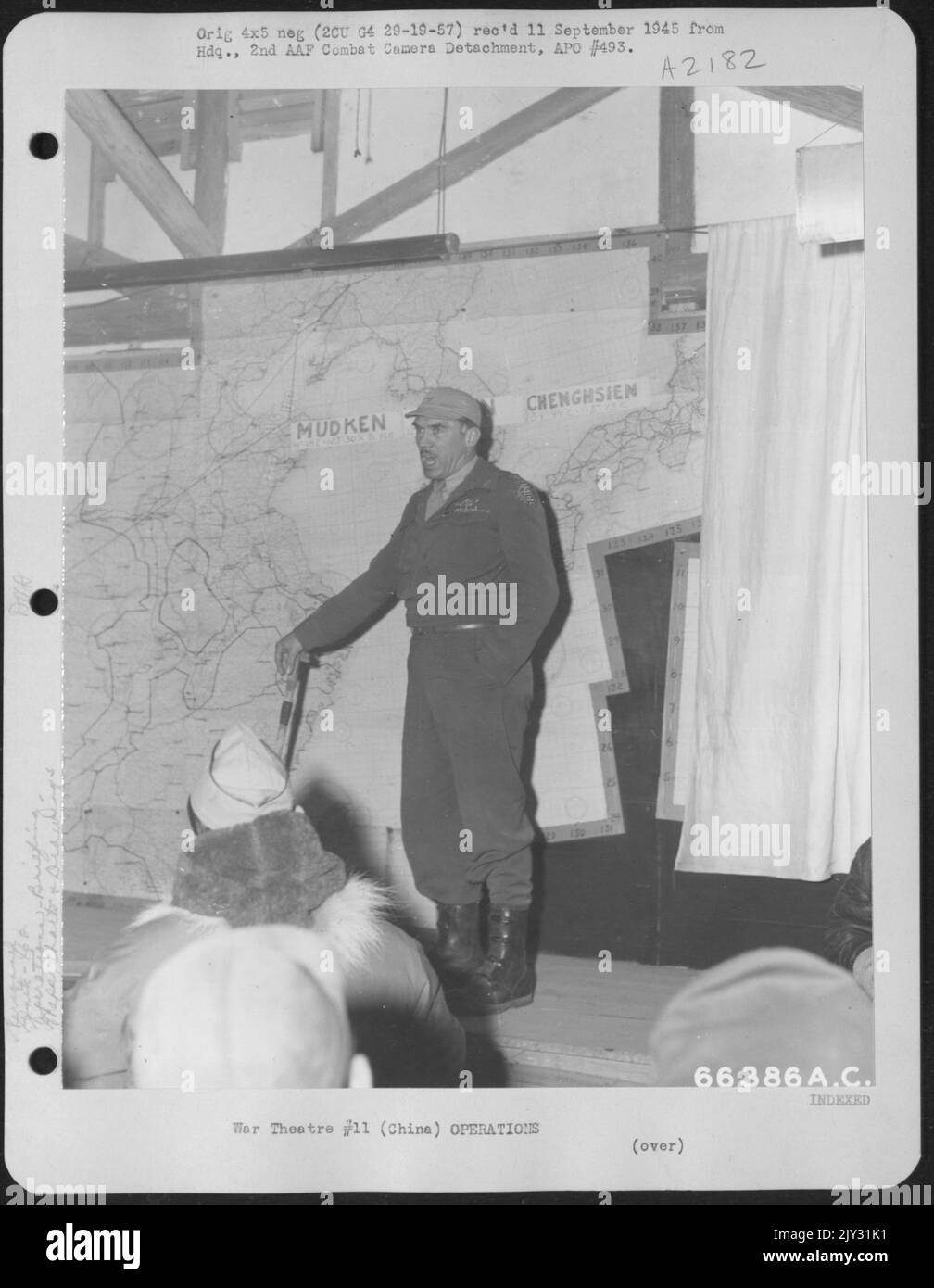 Colonel Kalberer, Commanding Officer Of The 462Nd Bomb Group, Briefs ...
