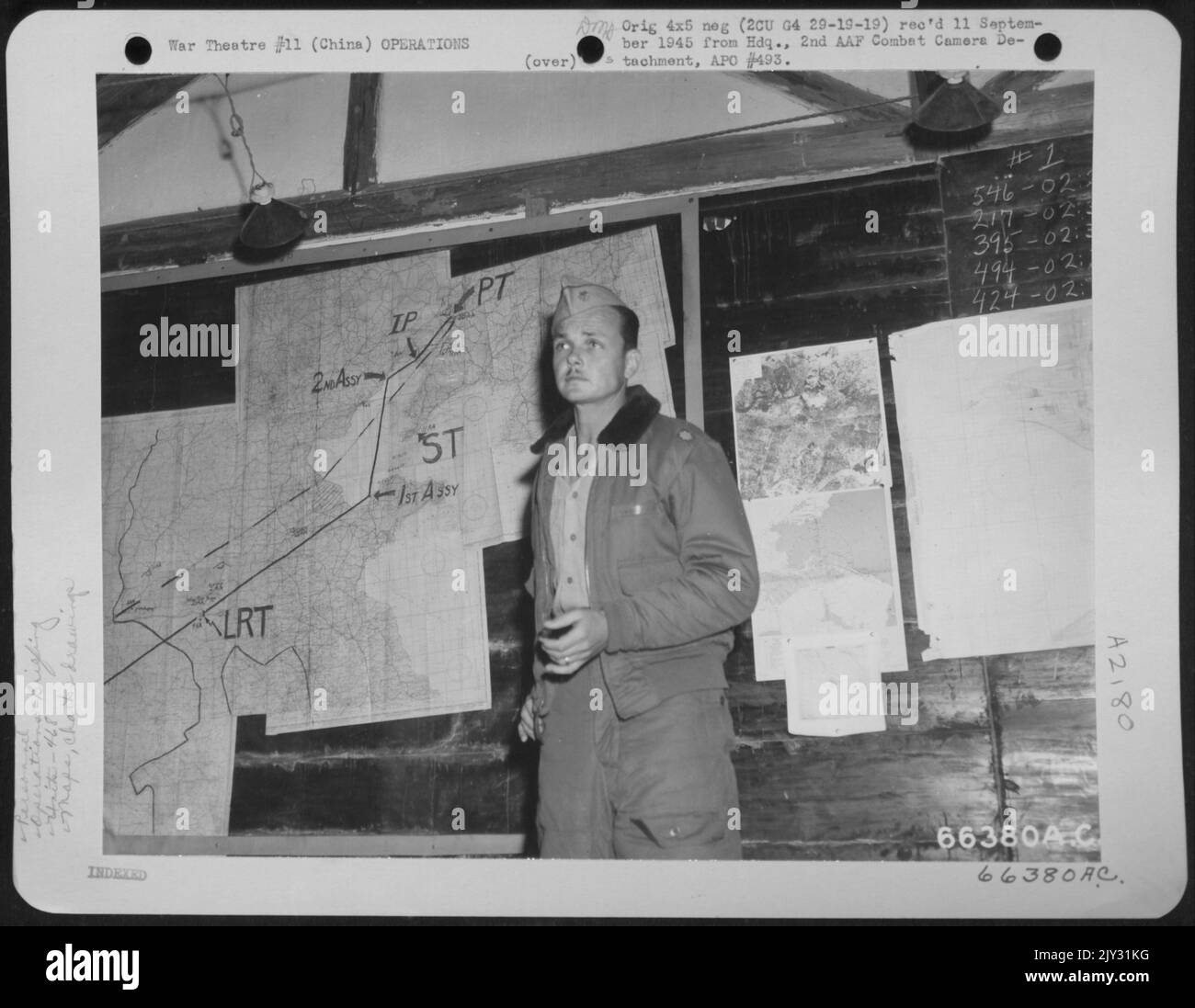 Lt. Colonel Edmundson Briefs Crews Of The 468Th Bomb Group, Xx Bomber ...