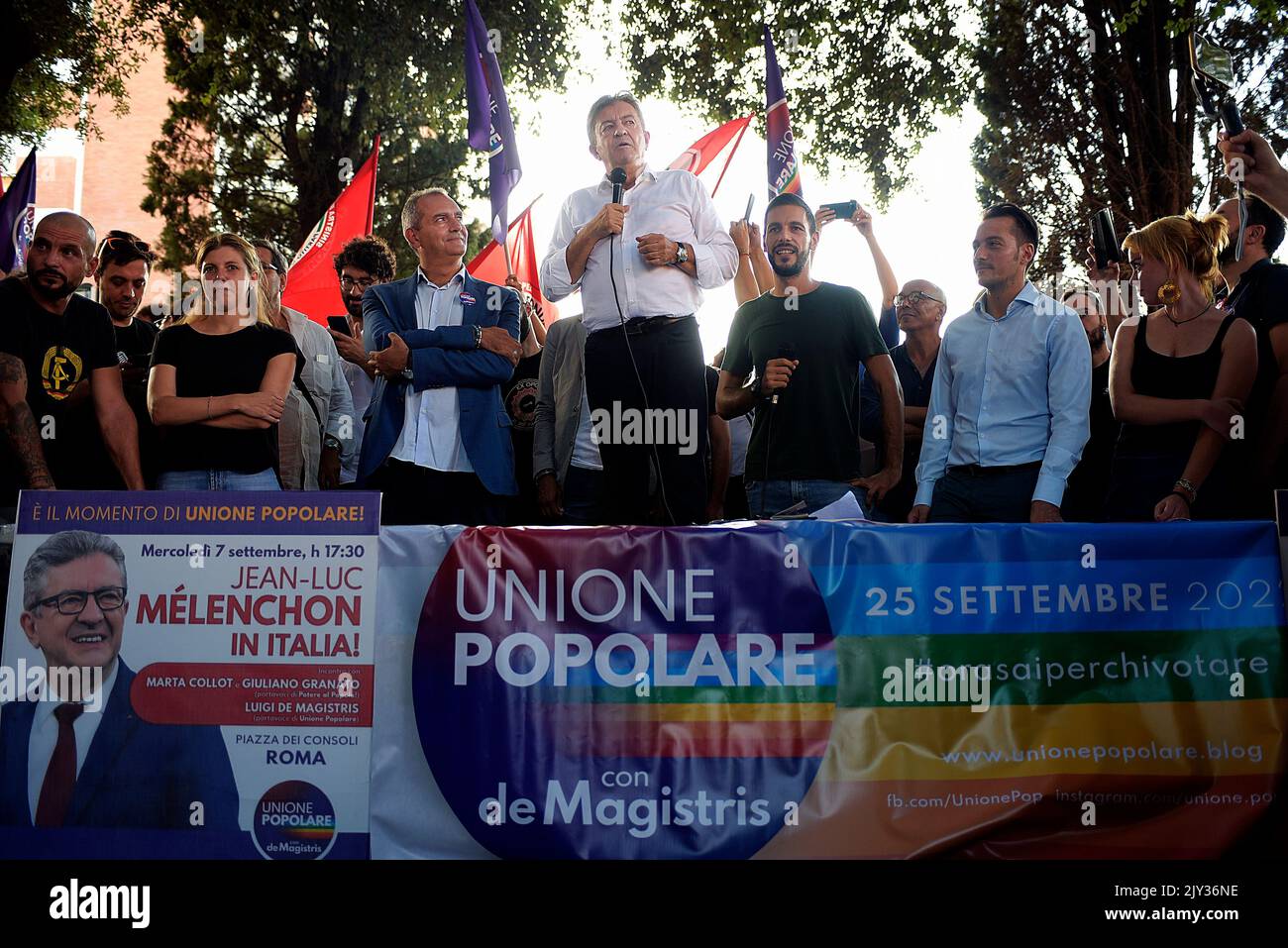 Left wing unione popolare list hi-res stock photography and images - Alamy