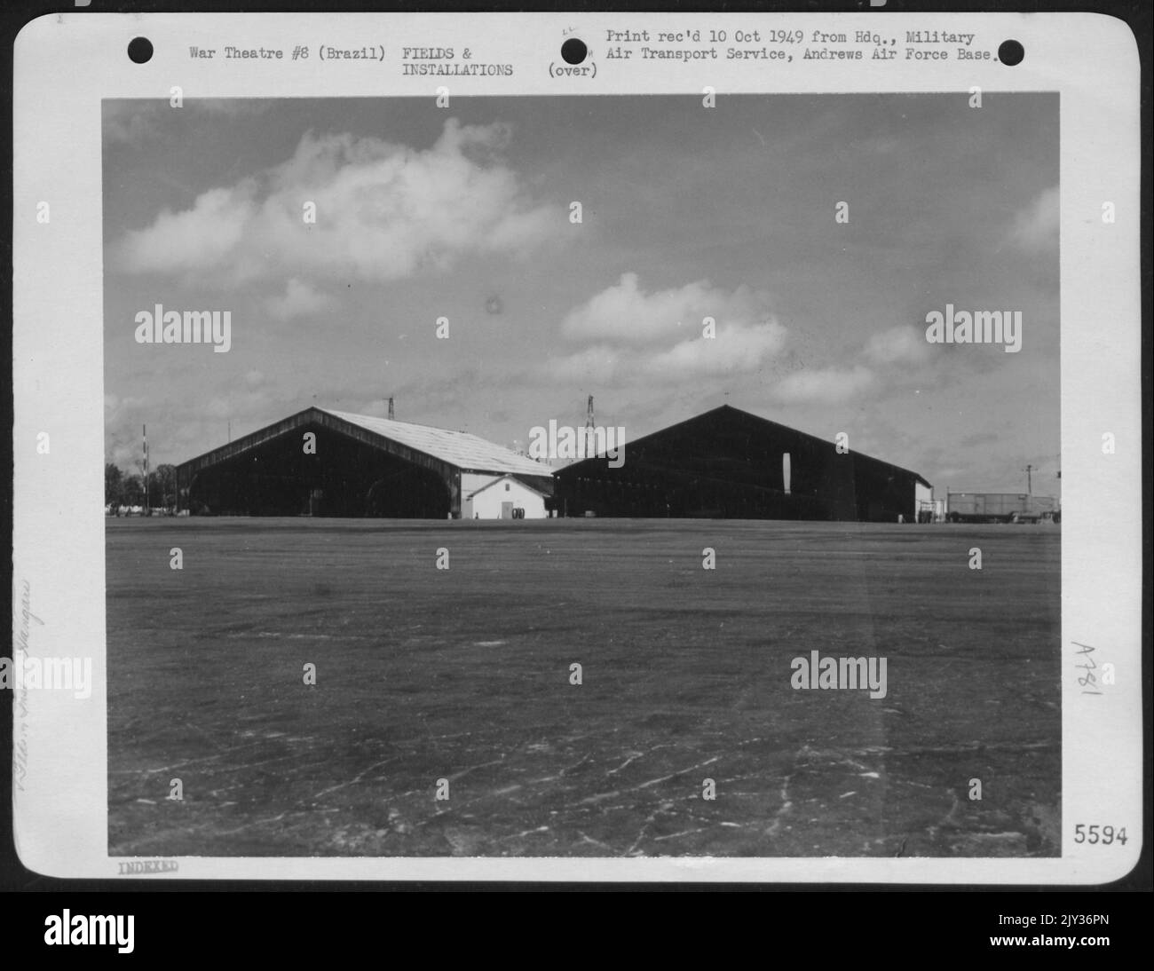 Base support flight Black and White Stock Photos & Images - Alamy