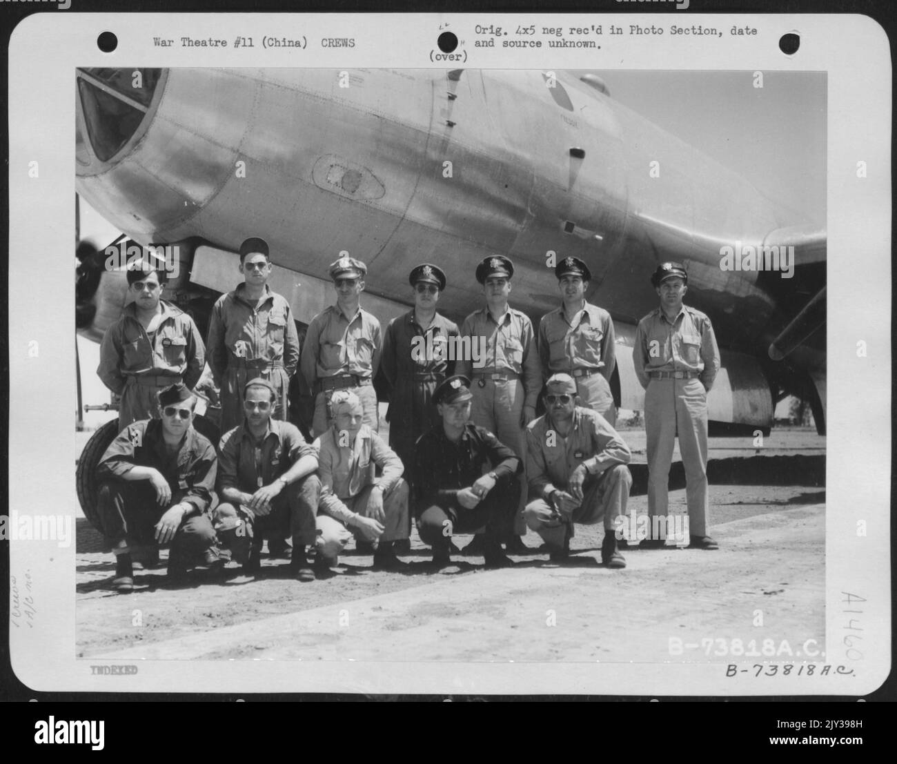 B 29 crew Black and White Stock Photos & Images - Alamy