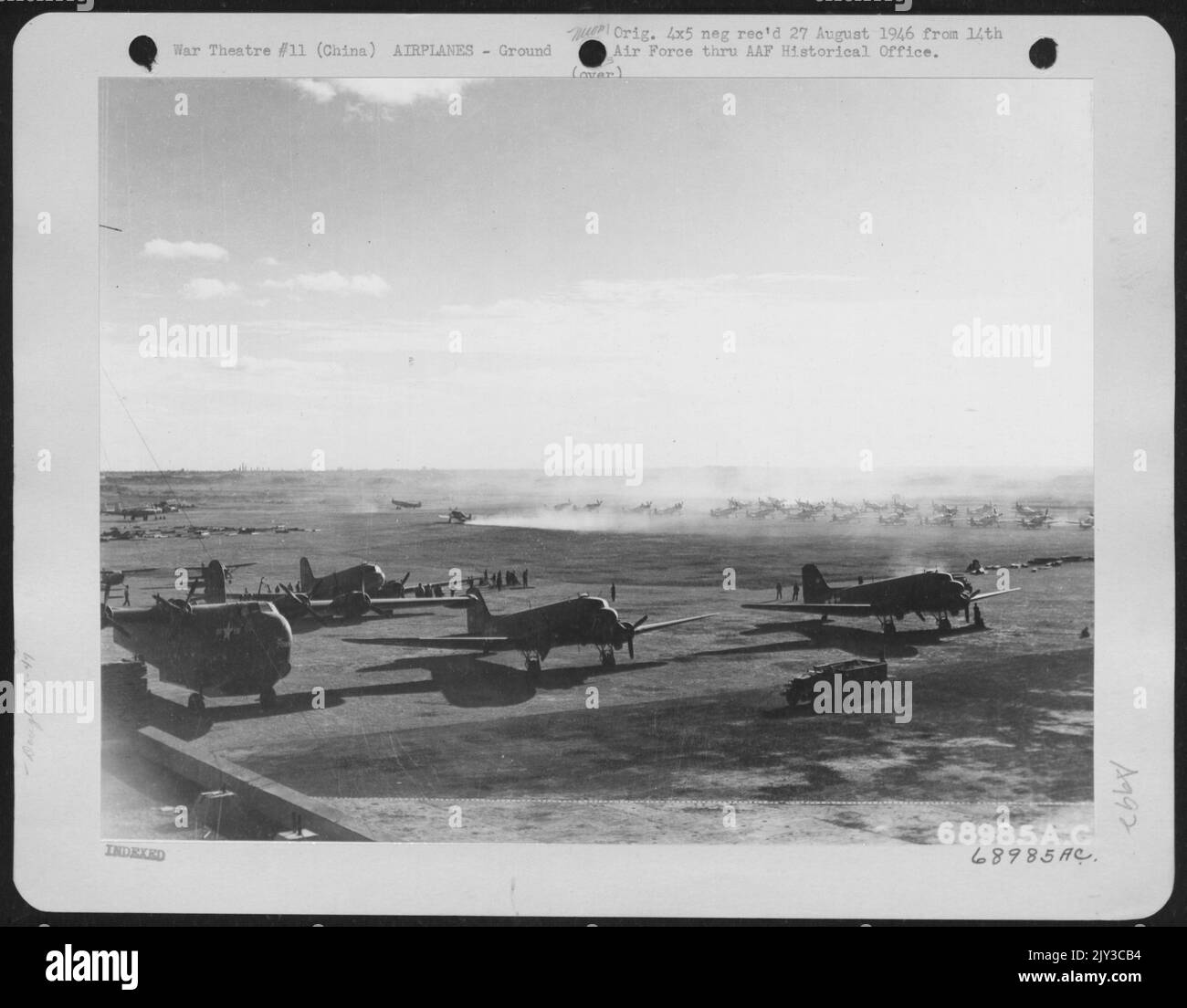 October 27 1945 Black and White Stock Photos & Images - Alamy