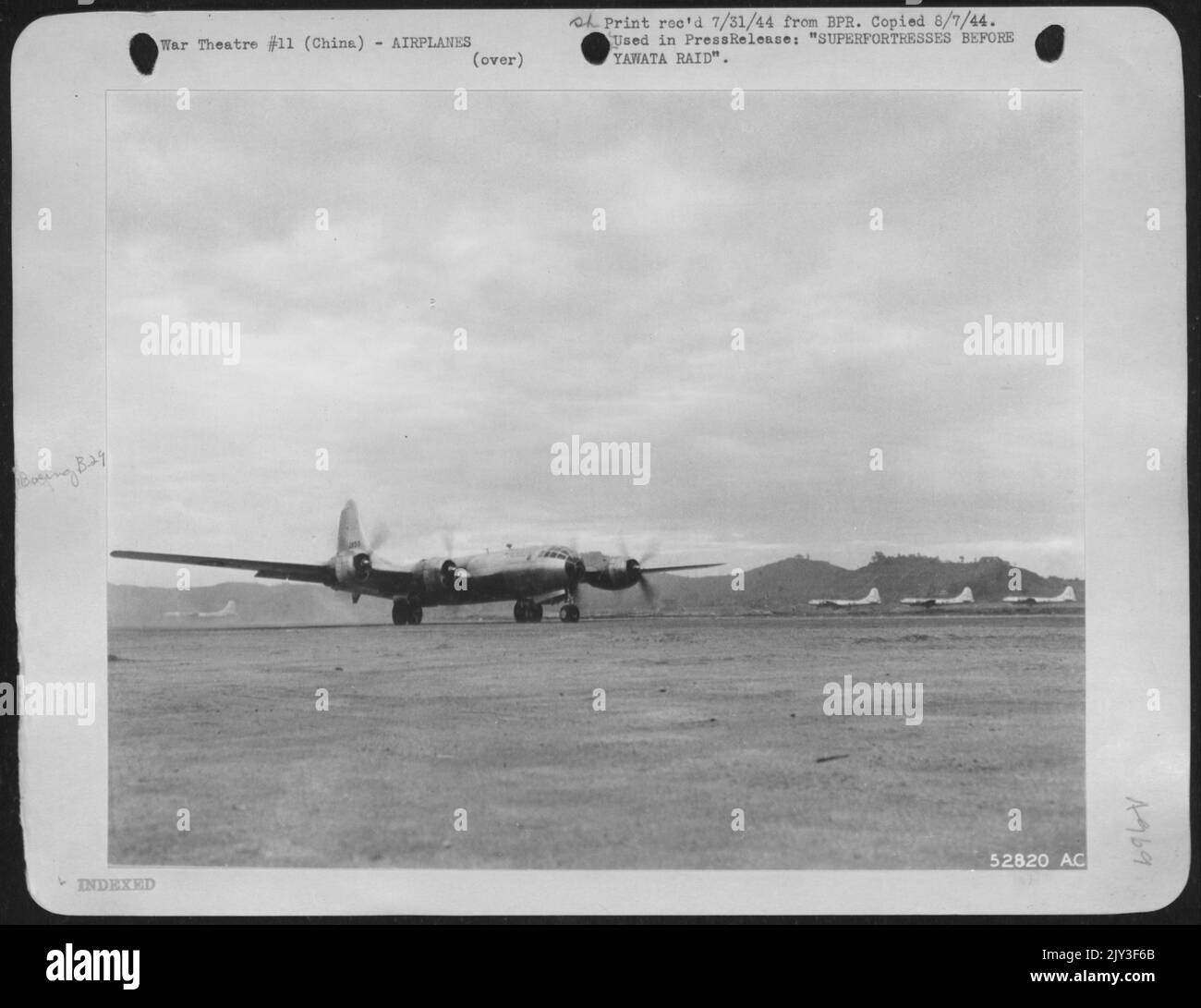 Thick overcast blanketed Western China on the afternoon of the Yawata ...