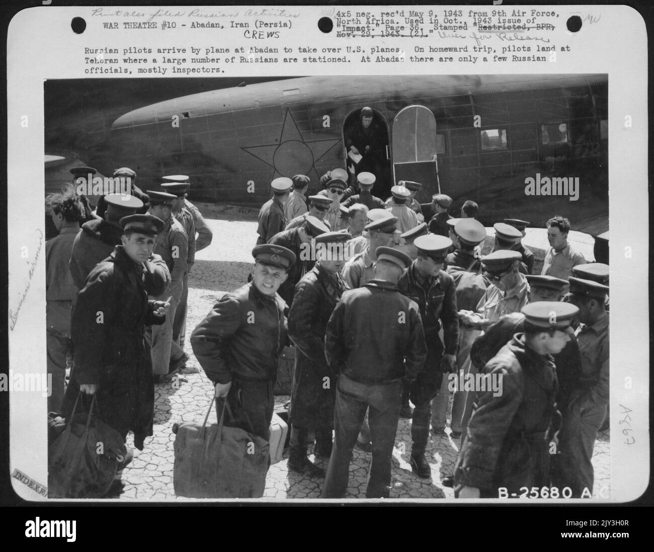 Officials only Black and White Stock Photos & Images - Alamy